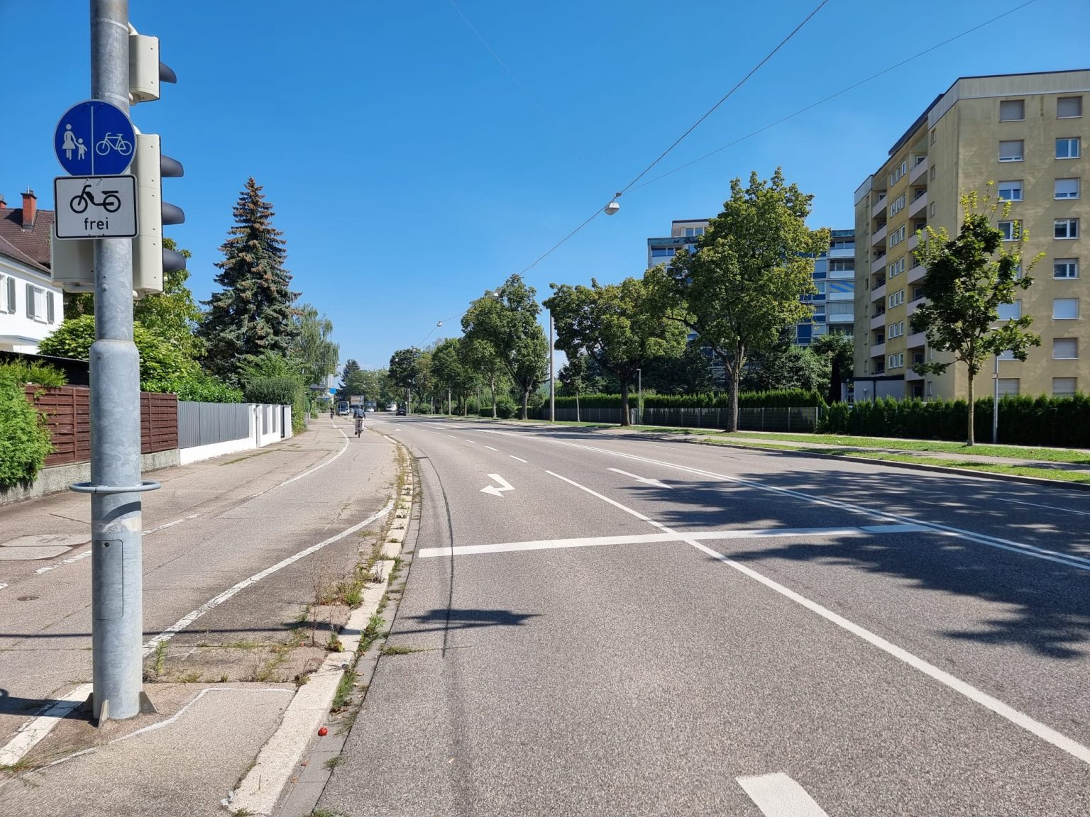 Prüfantrag zur Umgestaltung und Nutzungsänderung der Augsburger Straße ...
